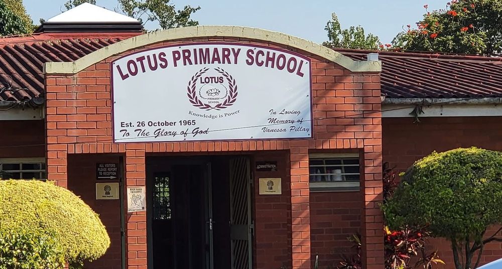 Chatsworth school mourns: security guard killed in N2 heist