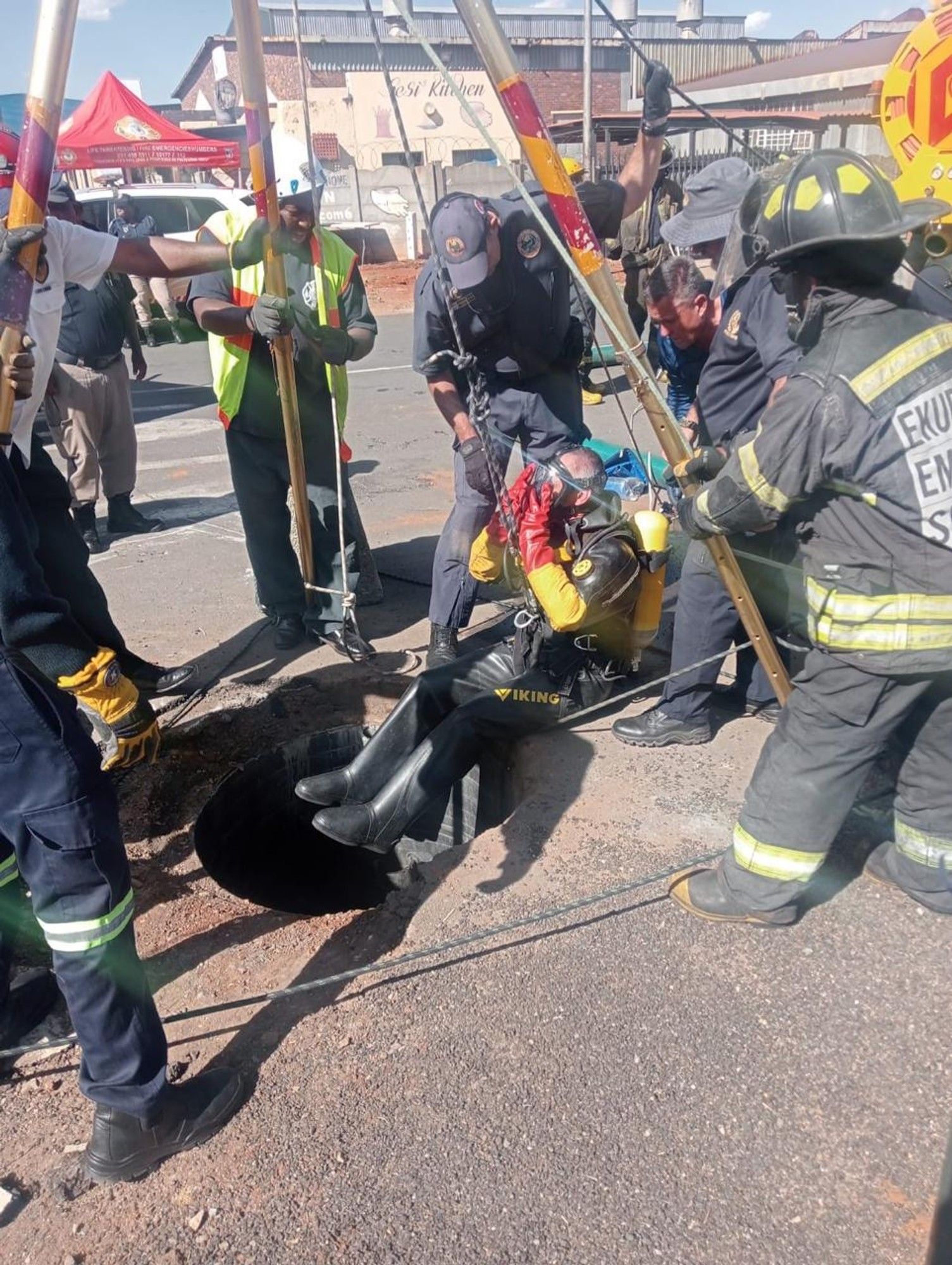 Double tragedy: SAPS divers recover two boys, three workers in separate ...