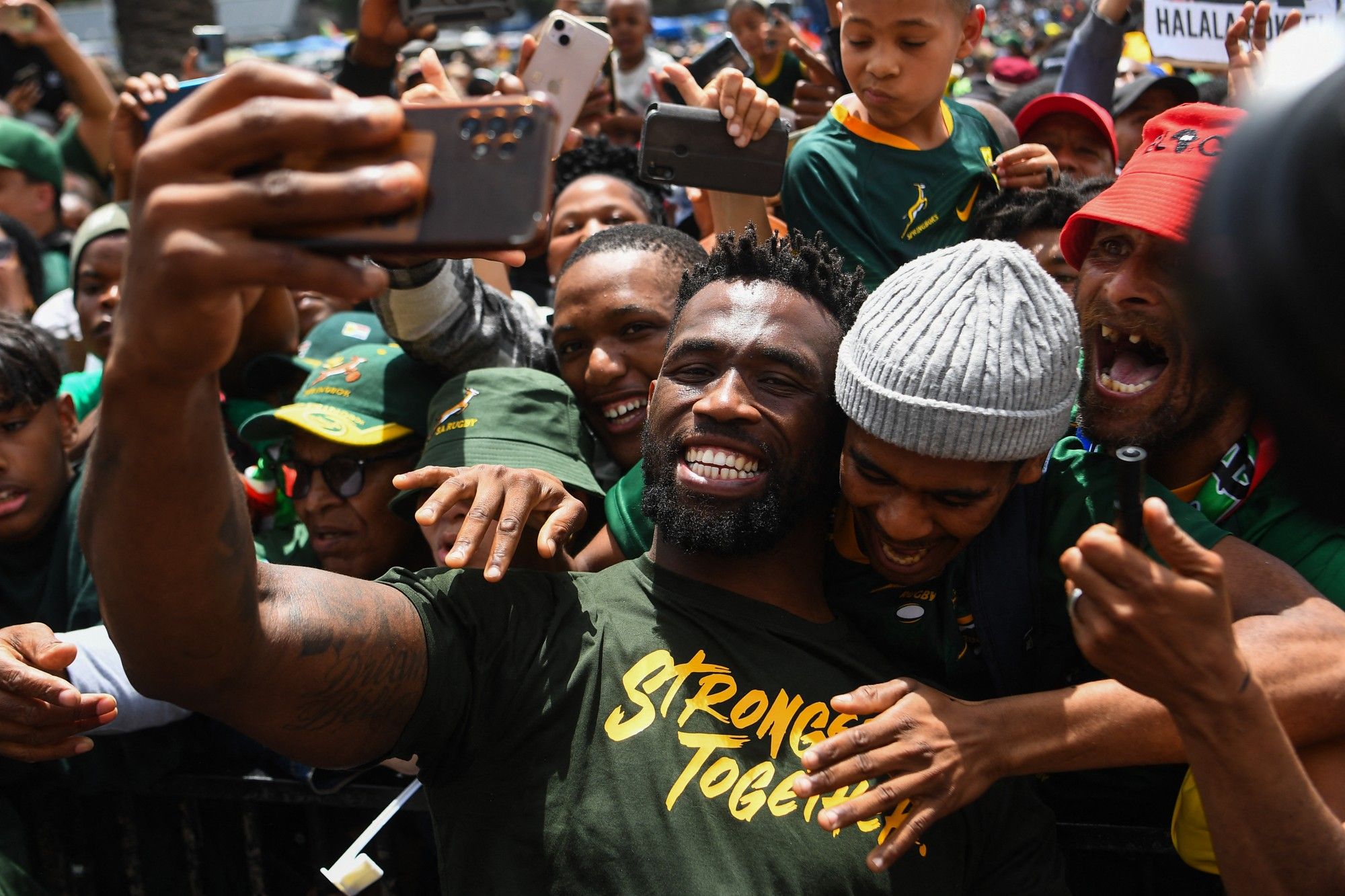 Who can replace ‘man of the people’ Siya Kolisi as Springboks captain?