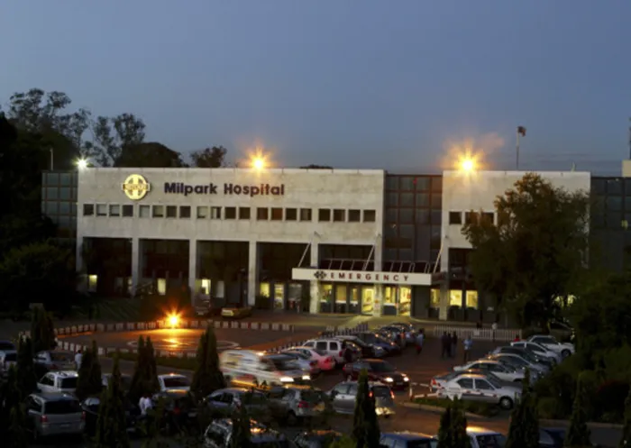 Journalists camp out for news on Mandela