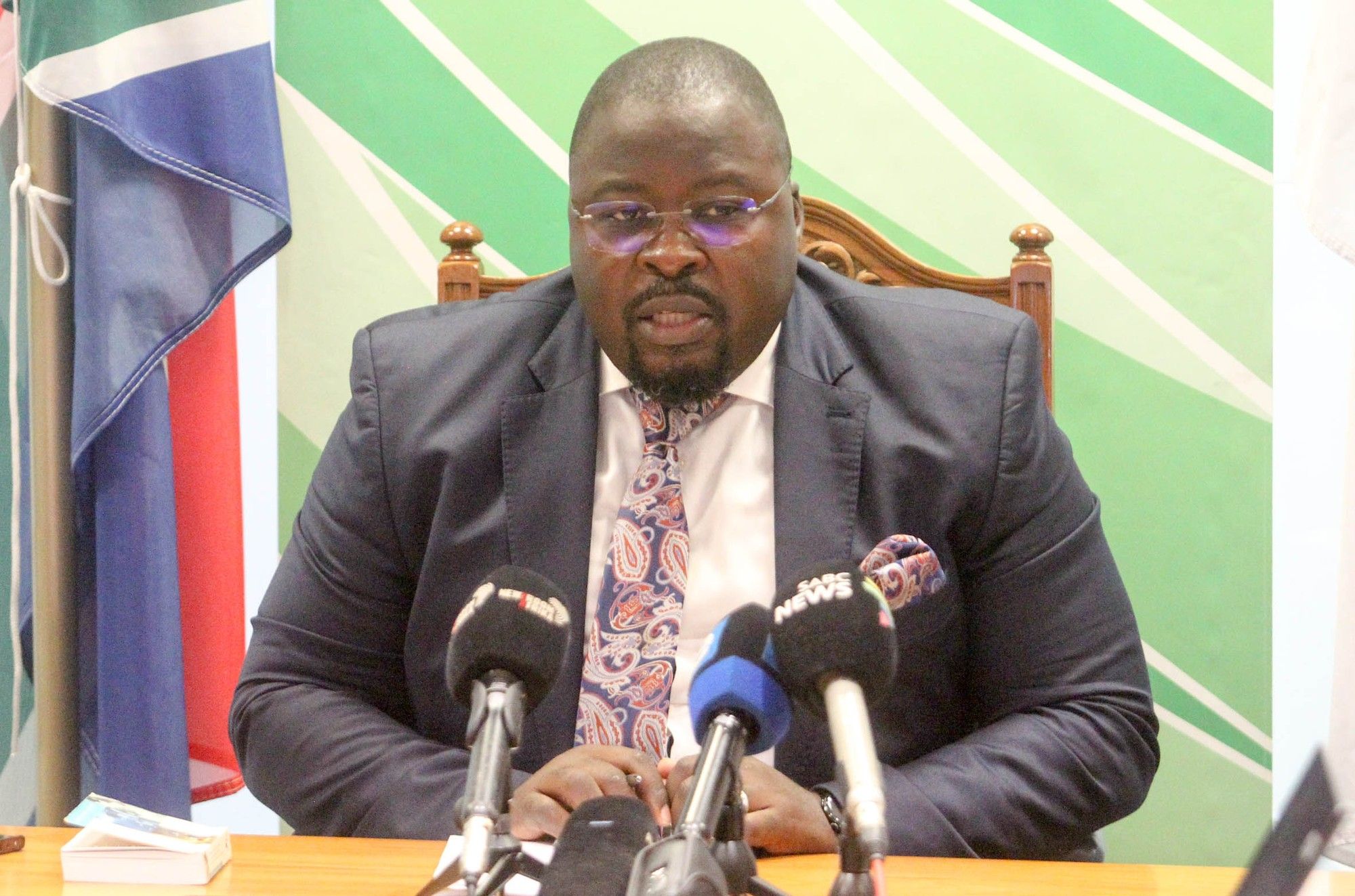 Former Tshwane mayor Murunwa Makwarela changes legal team