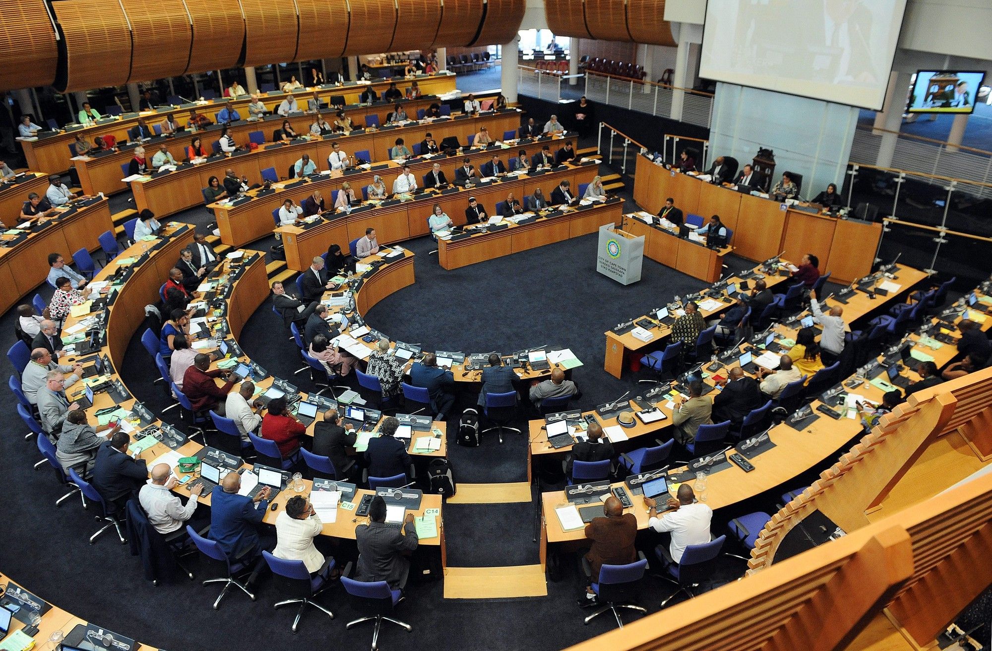 Cape Town Speaker Felicity Purchase survives no-confidence vote amid ...