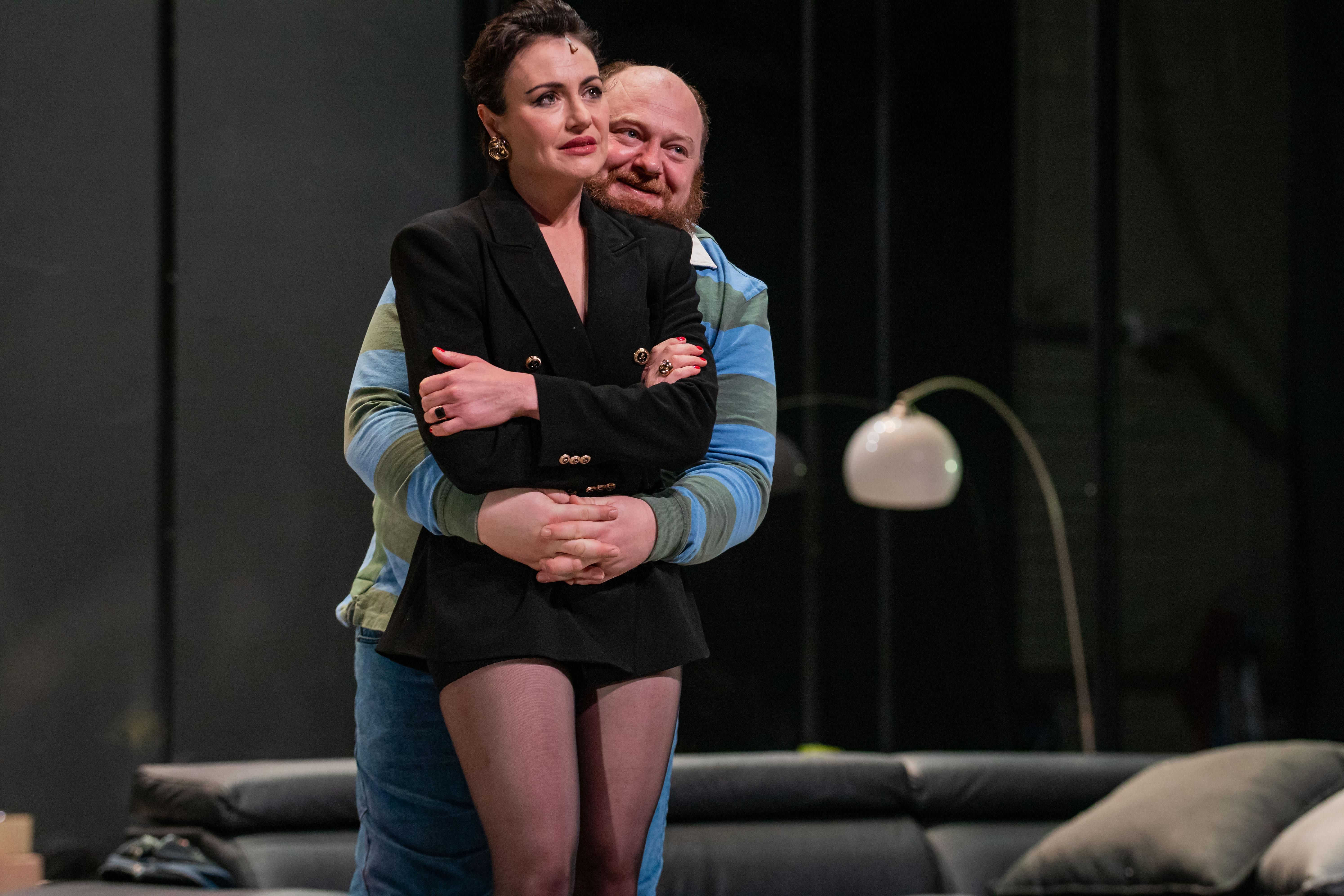 Rolanda Marais brings Hedda Gabler to life in stage production