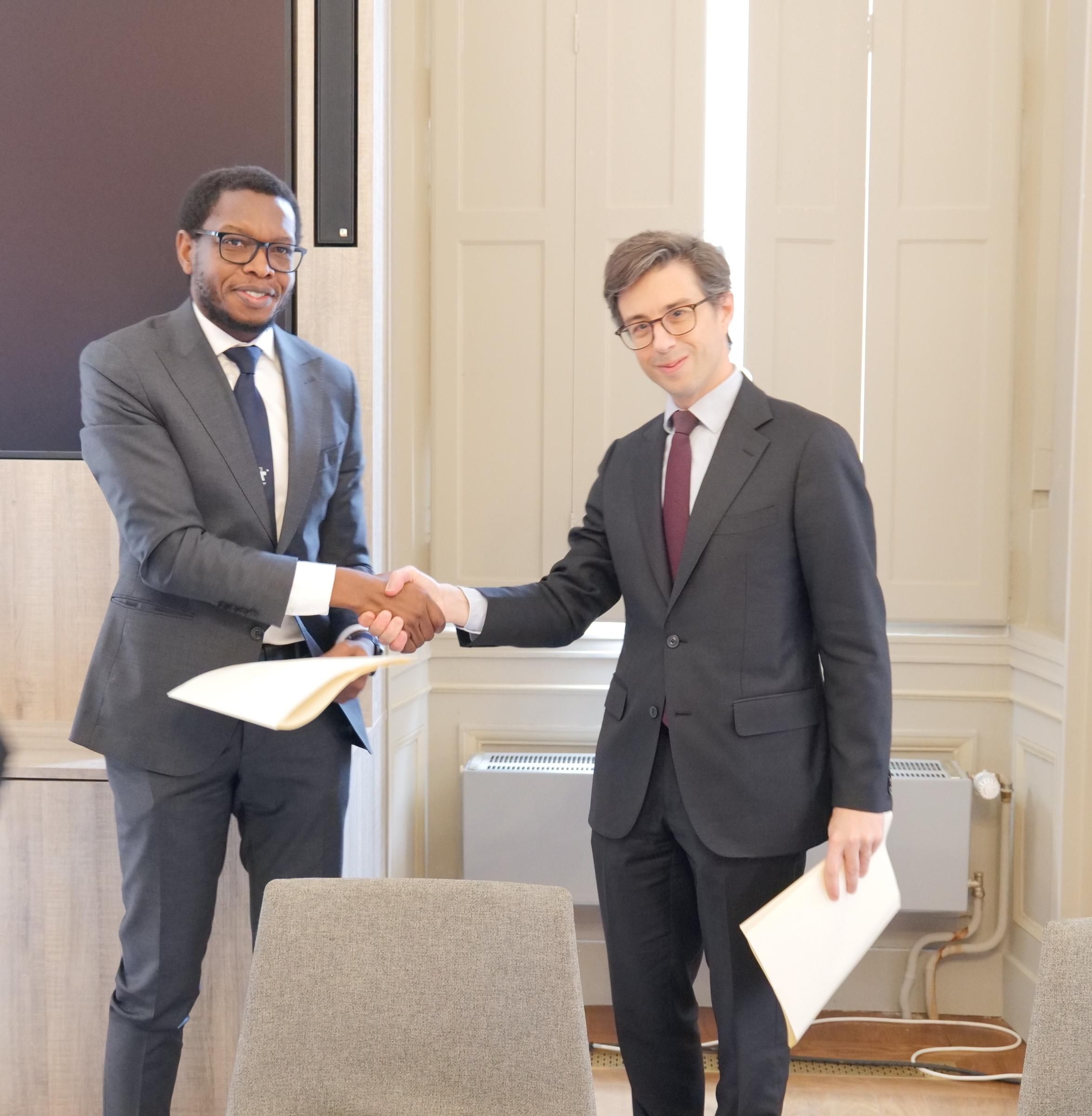 UCT and Sciences Po launch dual Master's programme