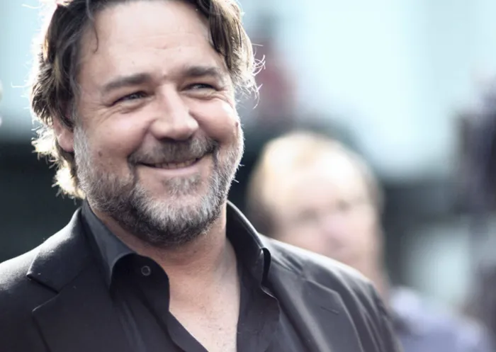 Error of ways sees actor eat Crowe