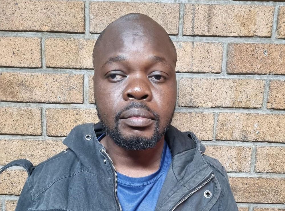 PICS: Zimbabwean man arrested in Limpopo while driving Toyota RAV4 ...