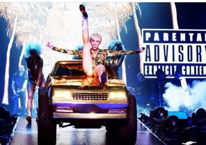 Miley ruins fan’s Make-A-Wish moment