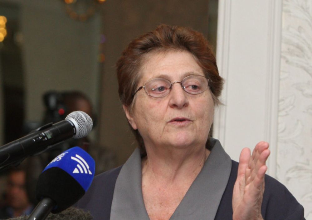 SARB boss steps down, rand plunges