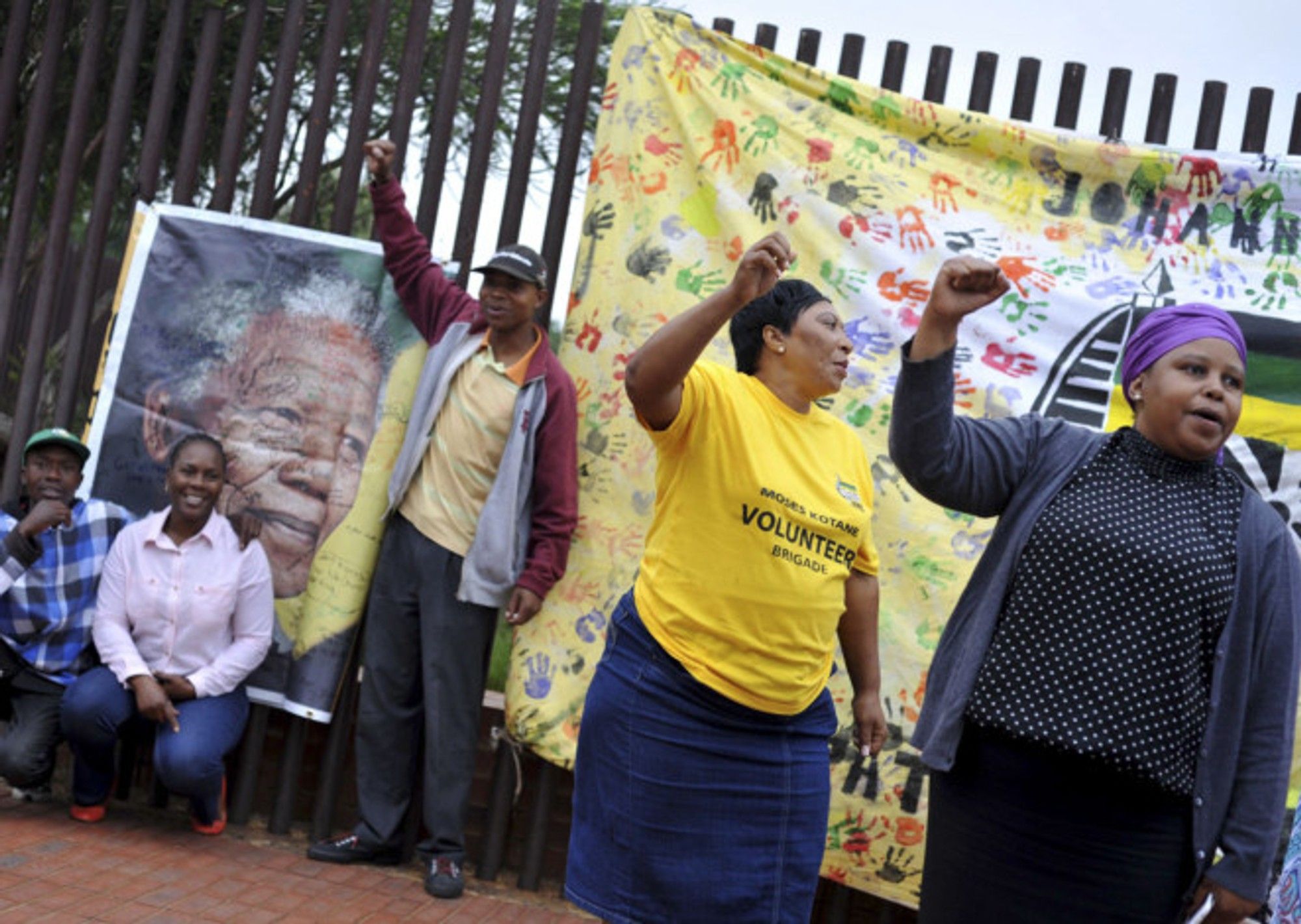 ANC to address Soweto mourners