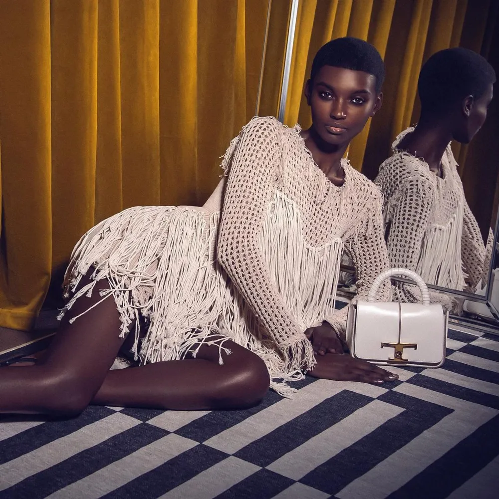 Role of artificial intelligence in the fashion industry