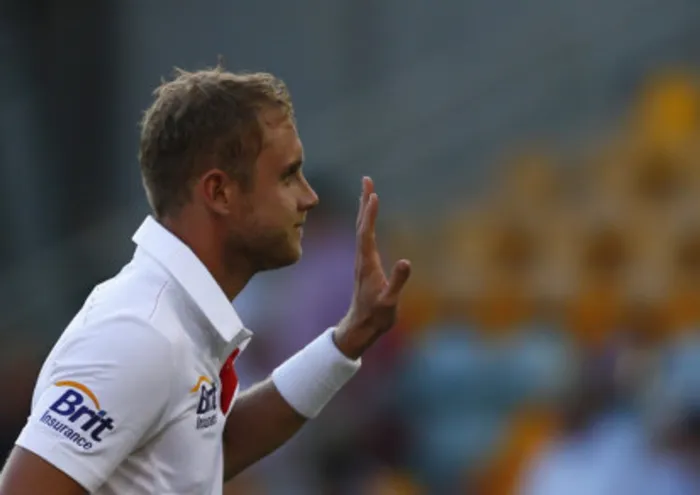 Paceman Broad takes six wickets