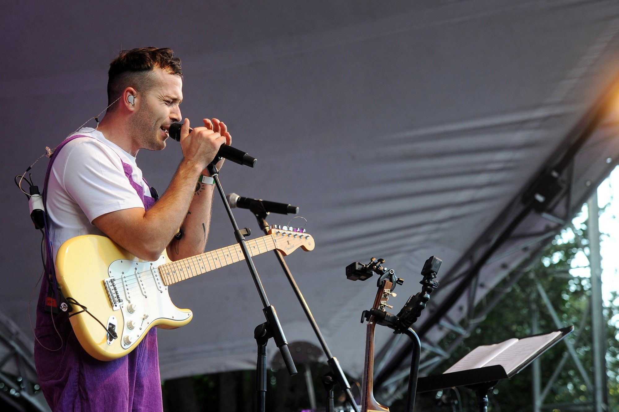 PICS: Matthew Mole performs to sold-out crowd at Kirstenbosch