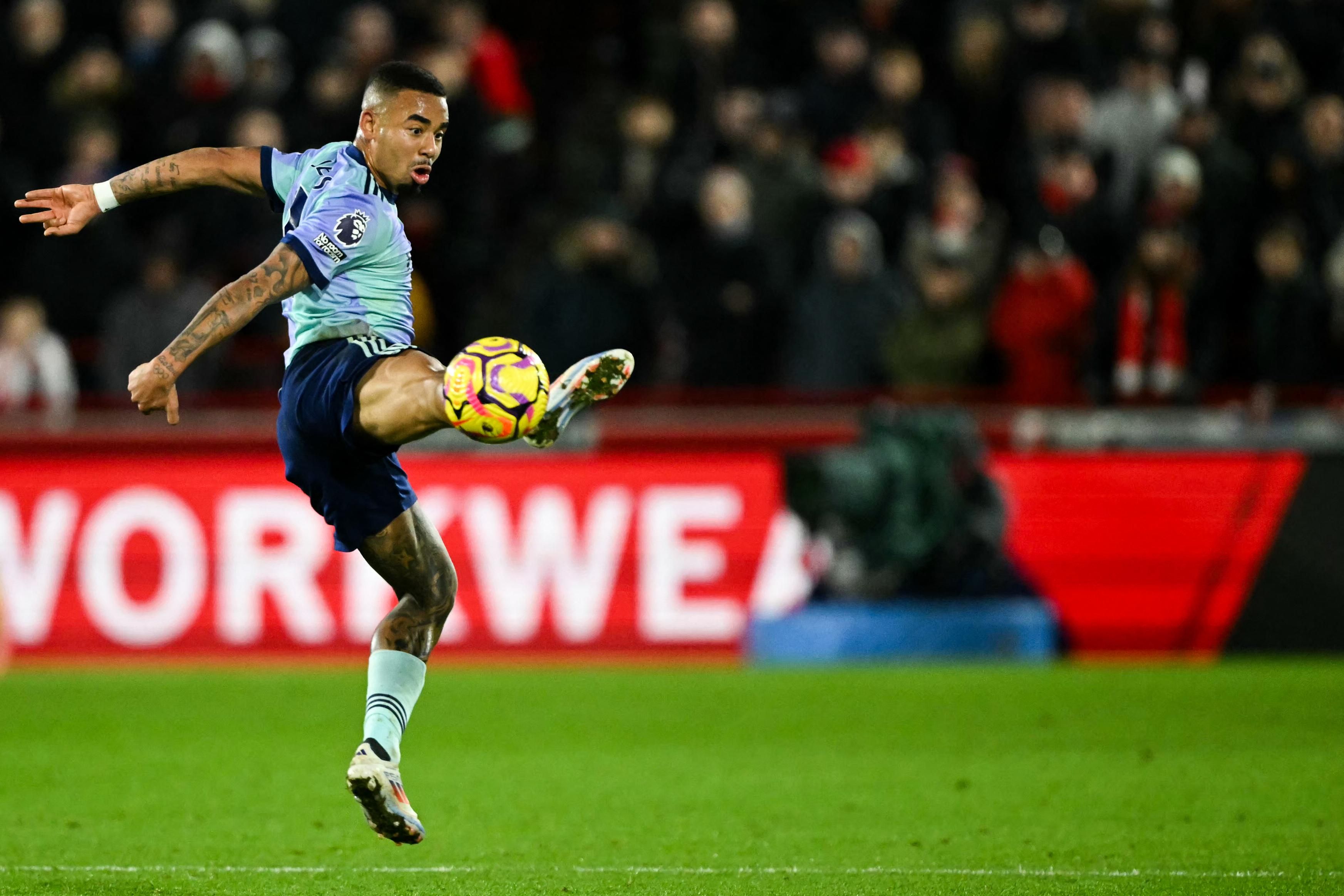 Jesus aims to end Arsenal Premier League title drought
