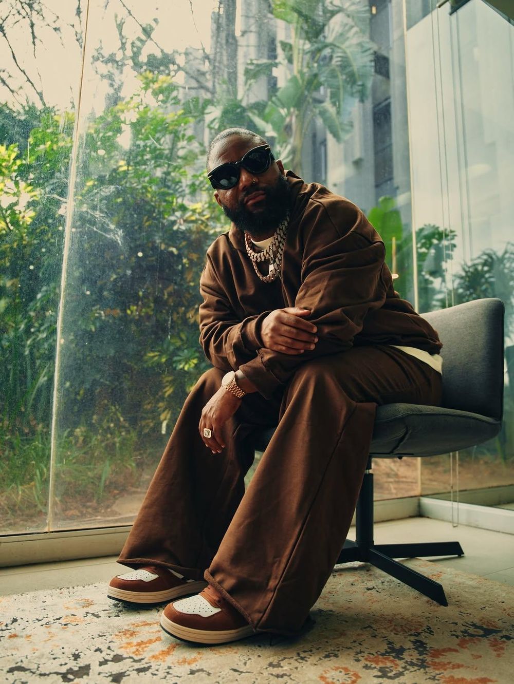 Cassper Nyovest slams e-hailing courier service over stolen expensive ...