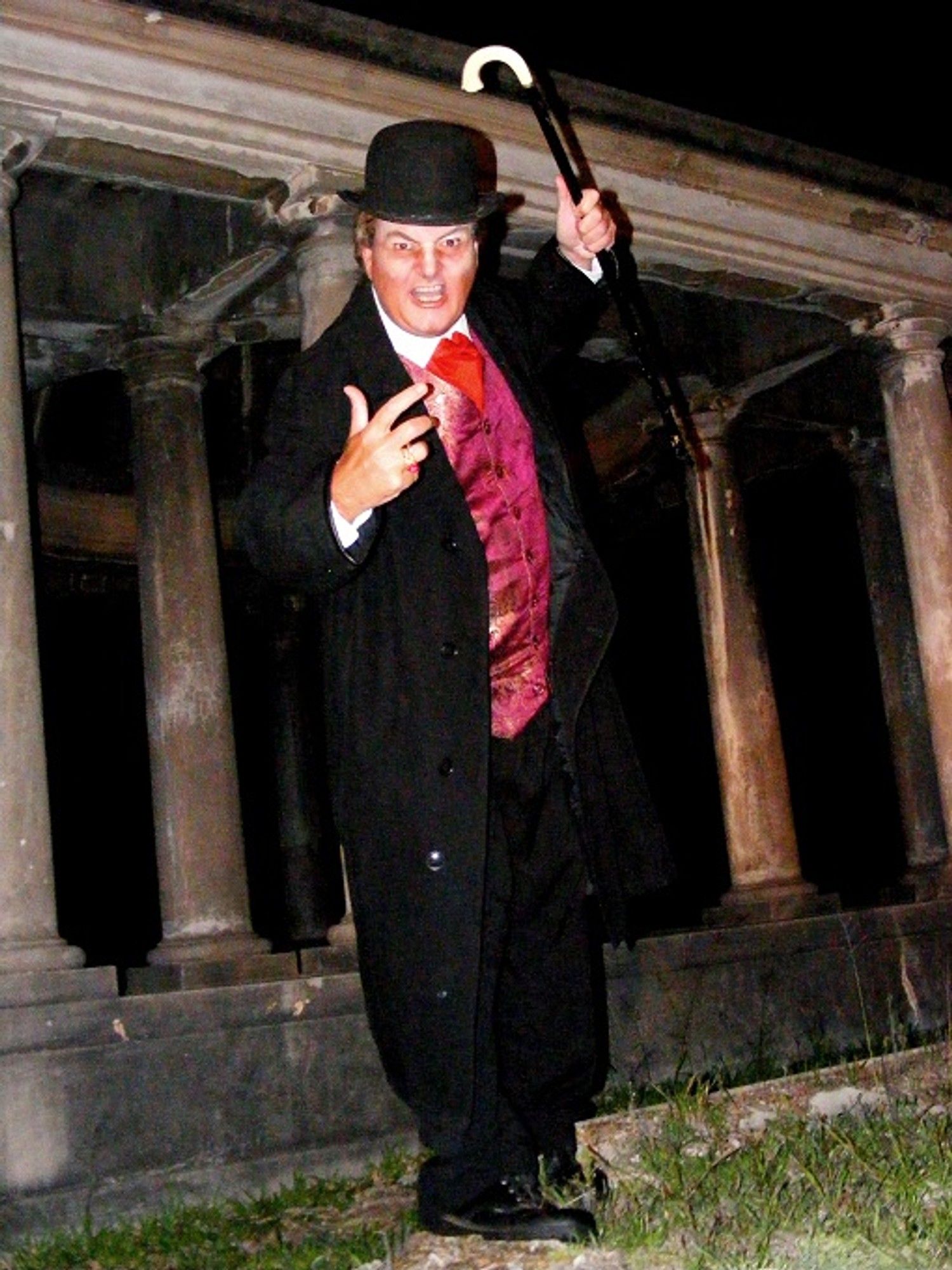 Parapsychologist gives up the ghost in his last city tour