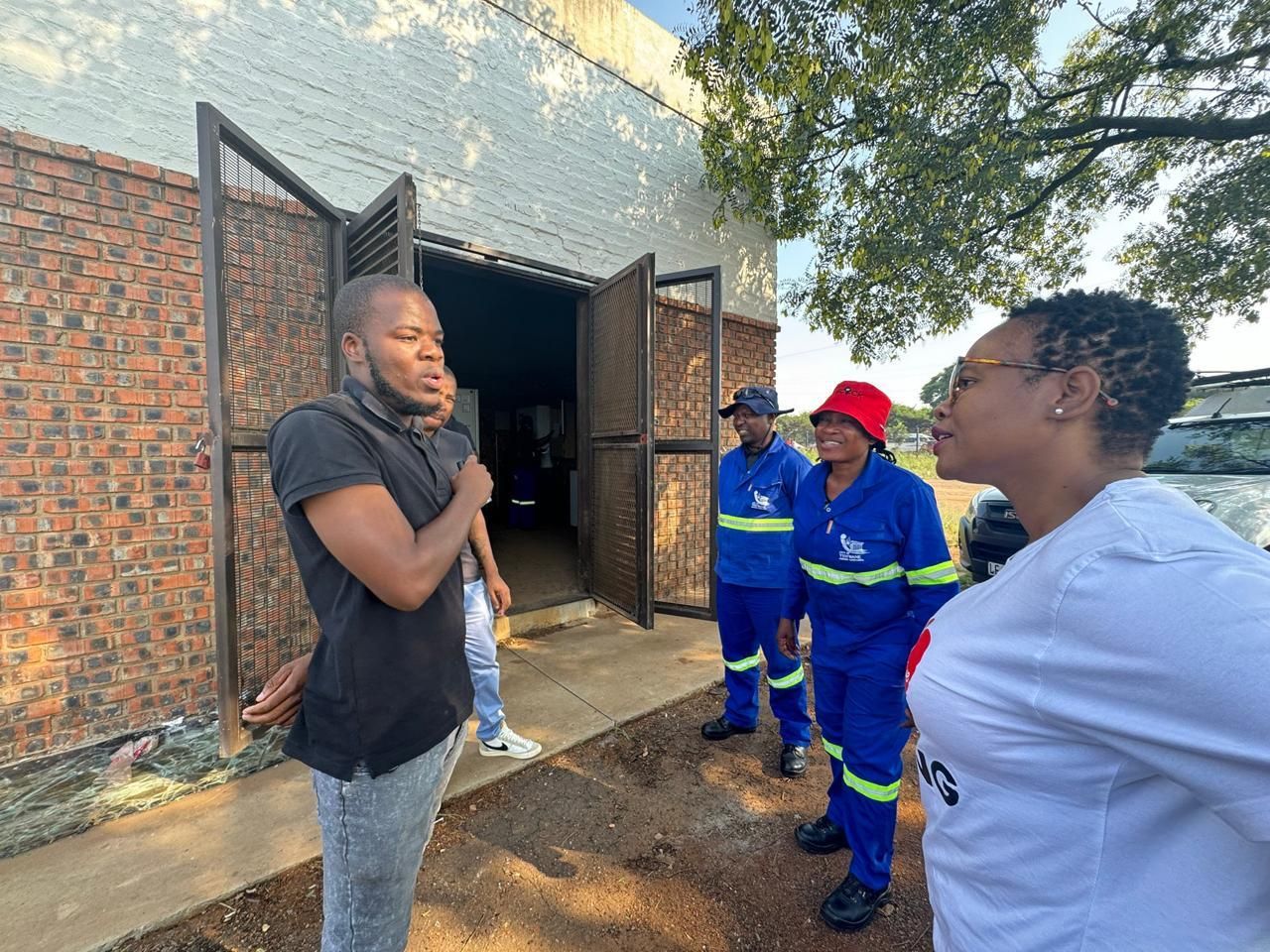 Tshwane pulls the plug: Mayor disconnects businesses to recover R4. 3 ...