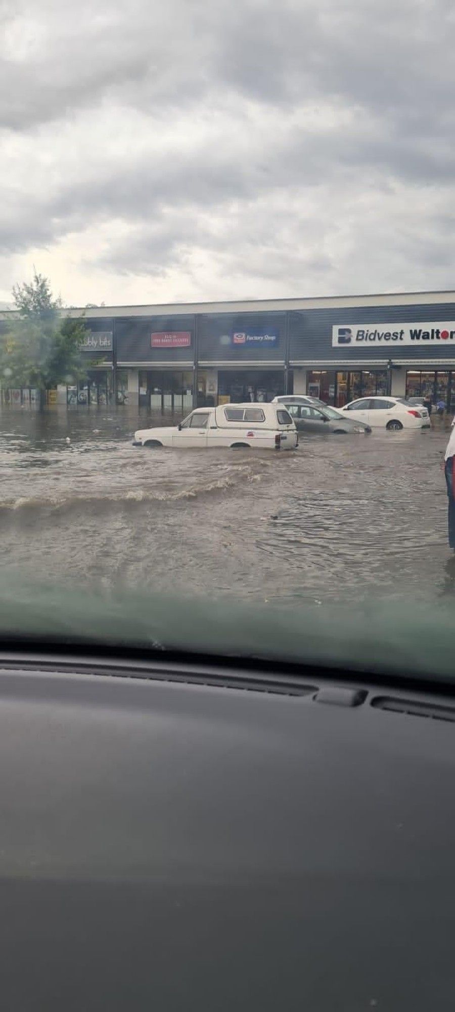 WATCH: Knee-deep floods, hospital roof collapses in Paarl as heavy rain ...
