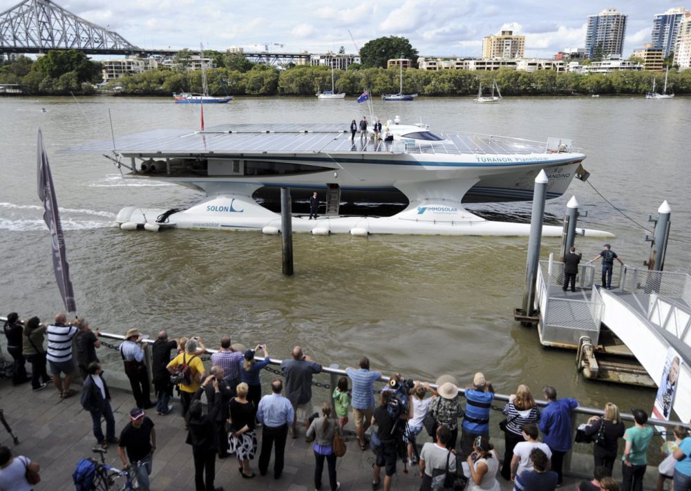 World’s biggest solar boat docks in HK