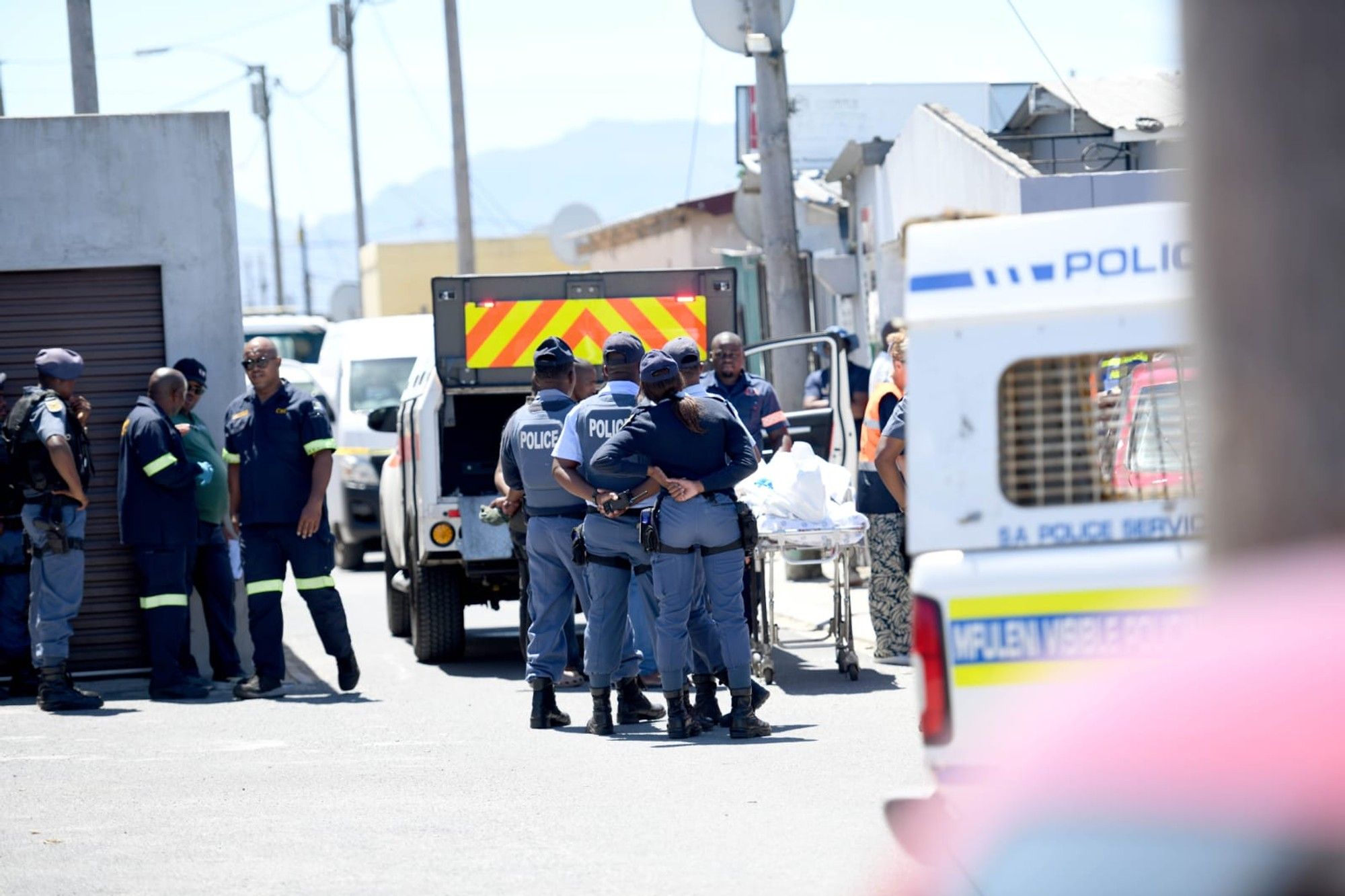 Manhunt for cop killers