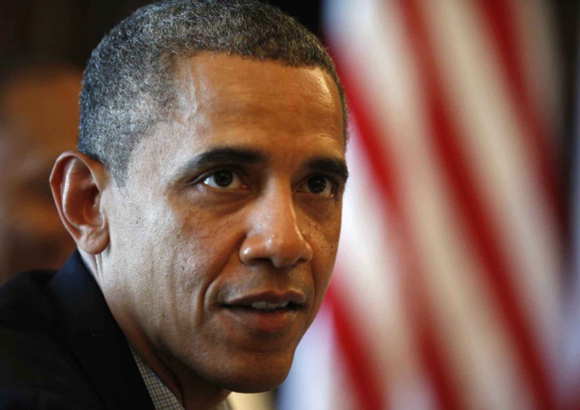 Obama hails Mandela as personal hero