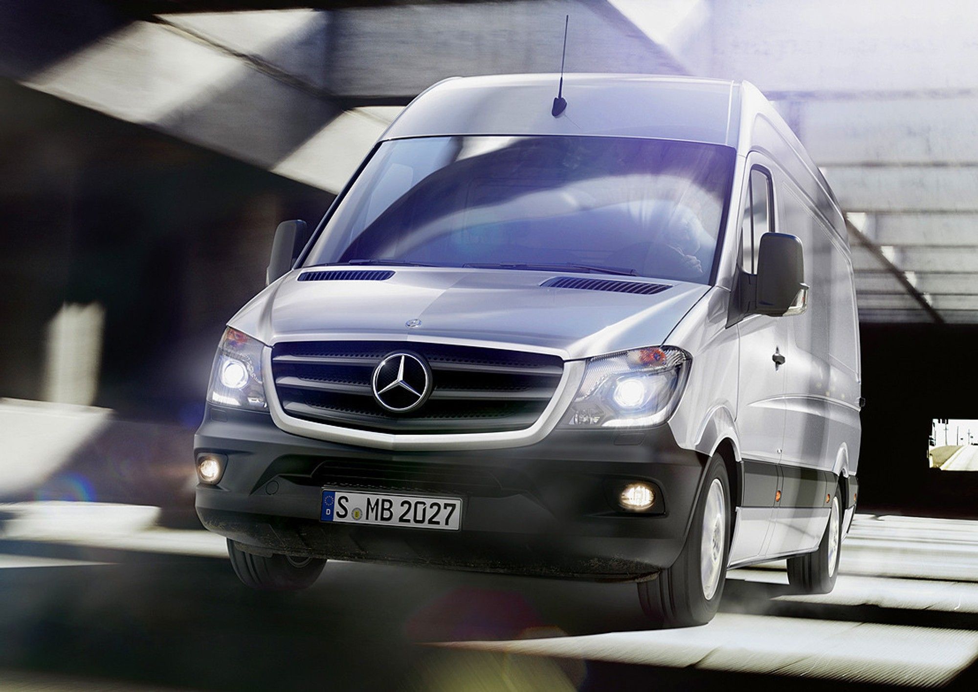 Merc reveals new hi-tech Sprinter van