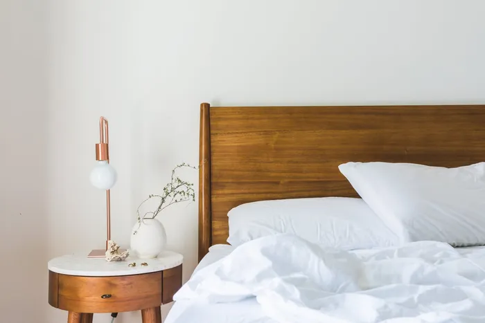 Make your home look spacious with minimalist furniture
