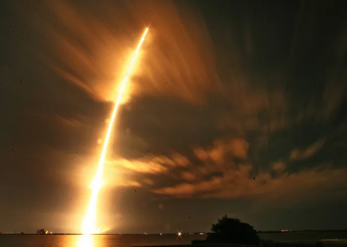SpaceX capsule reaches Space Station
