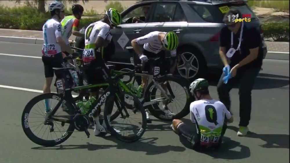 Cavendish crashes out of Abu Dhabi Tour