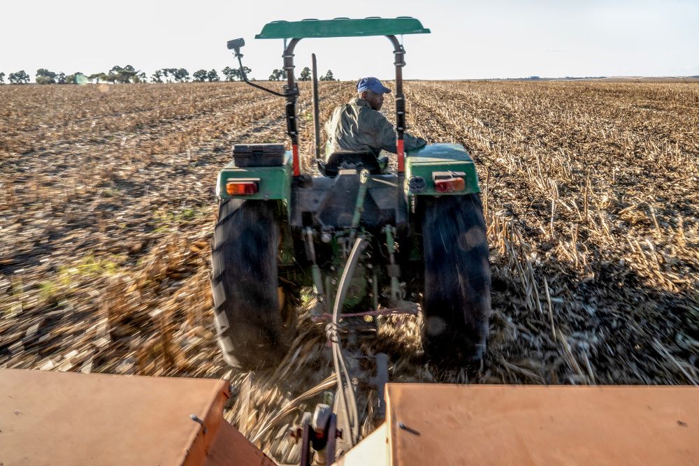 Corruption Watch calls for investigation into failed farm worker equity ...