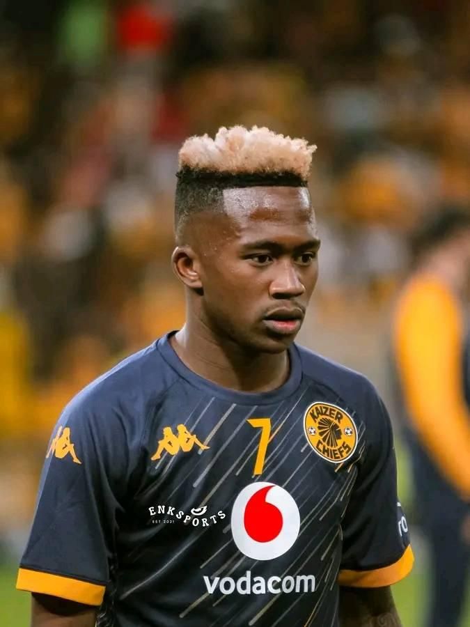 Mduduzi Shabalala kicks off a new look, ditching his blonde hairstyle after Oscar Mbo's call