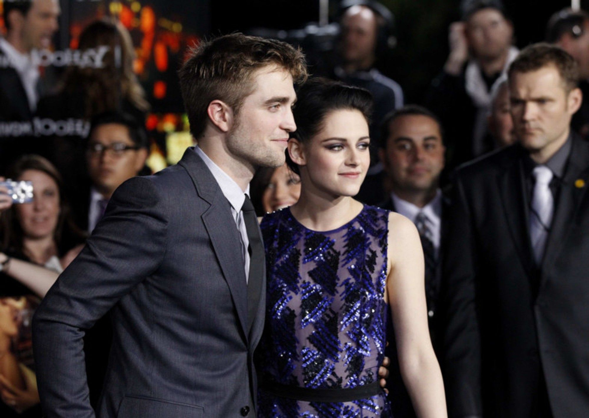 VIDEO: ‘Twilight’ couple spotted on night out