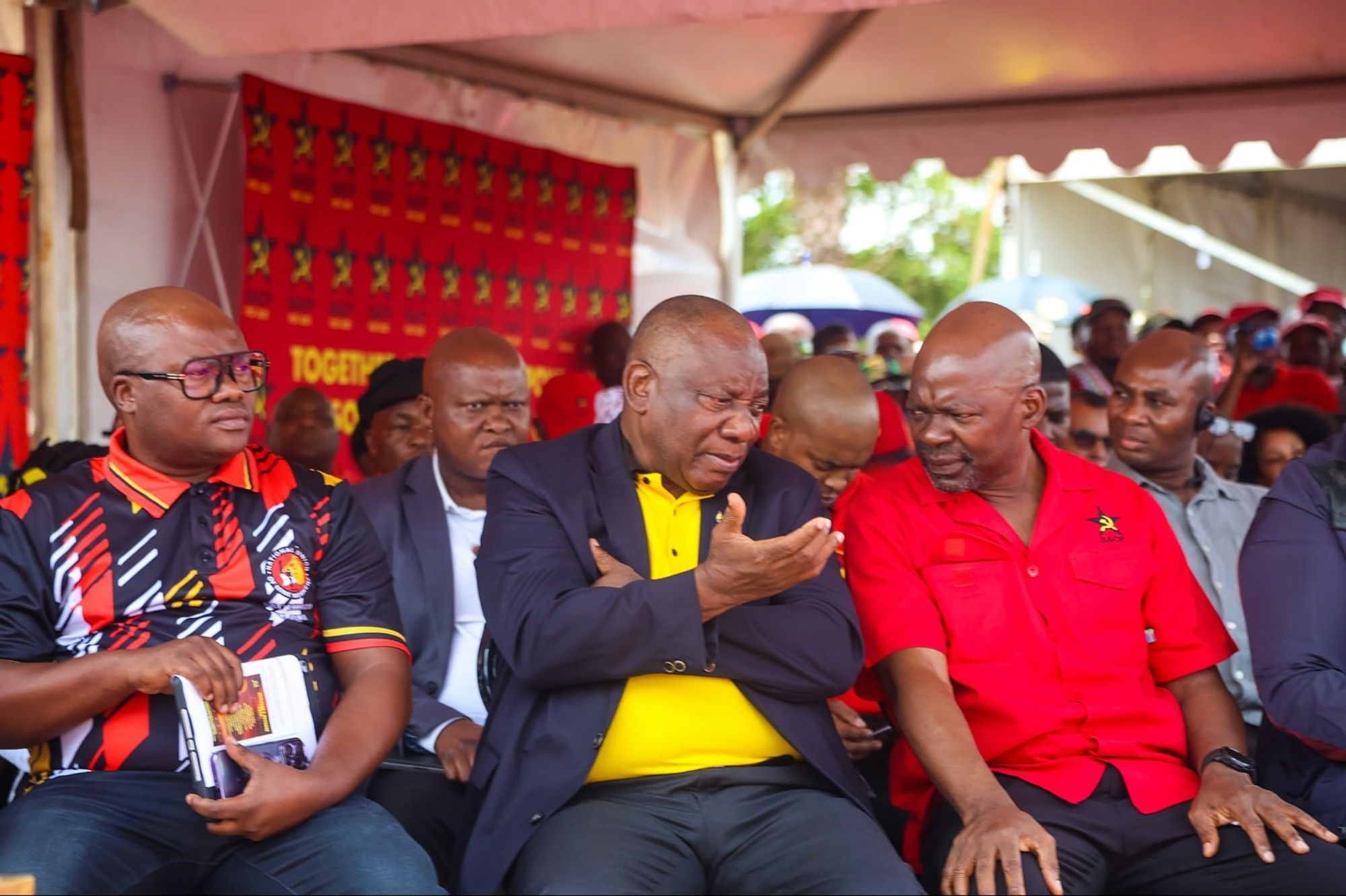 CR leads tributes to Joe Slovo amid mounting tensions