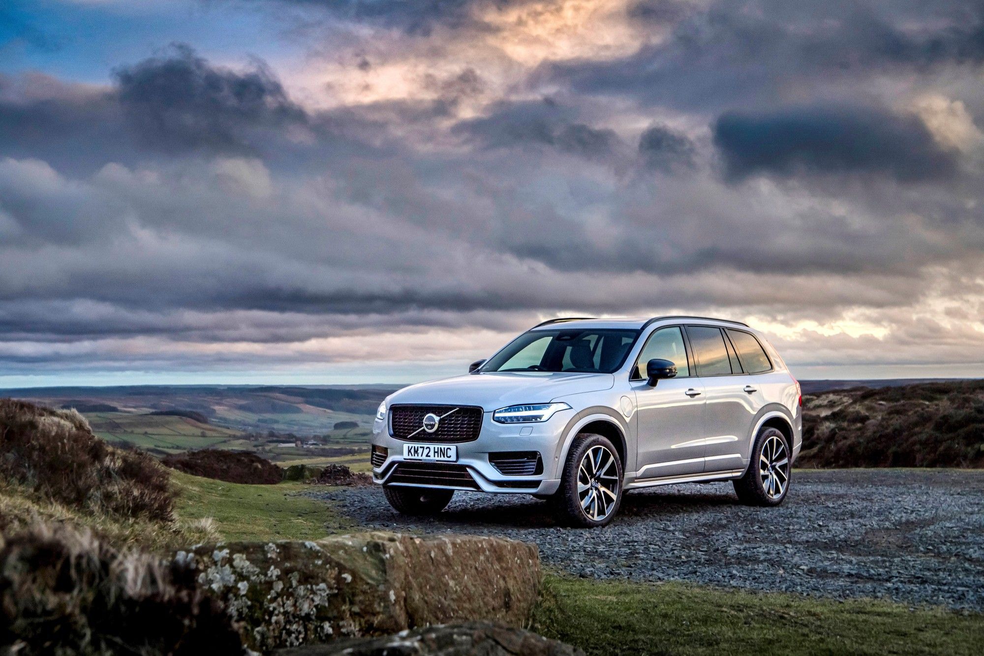REVIEW: Volvo XC90 T8 Recharge is the right step in the EV direction