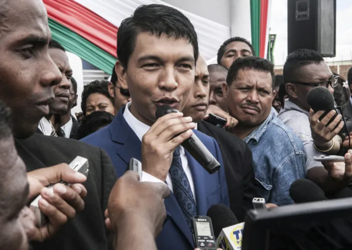Madagascar leader steps down