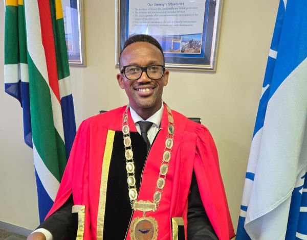 Overstrand Municipality elects Archibald 'Archie' Klaas as its first ...