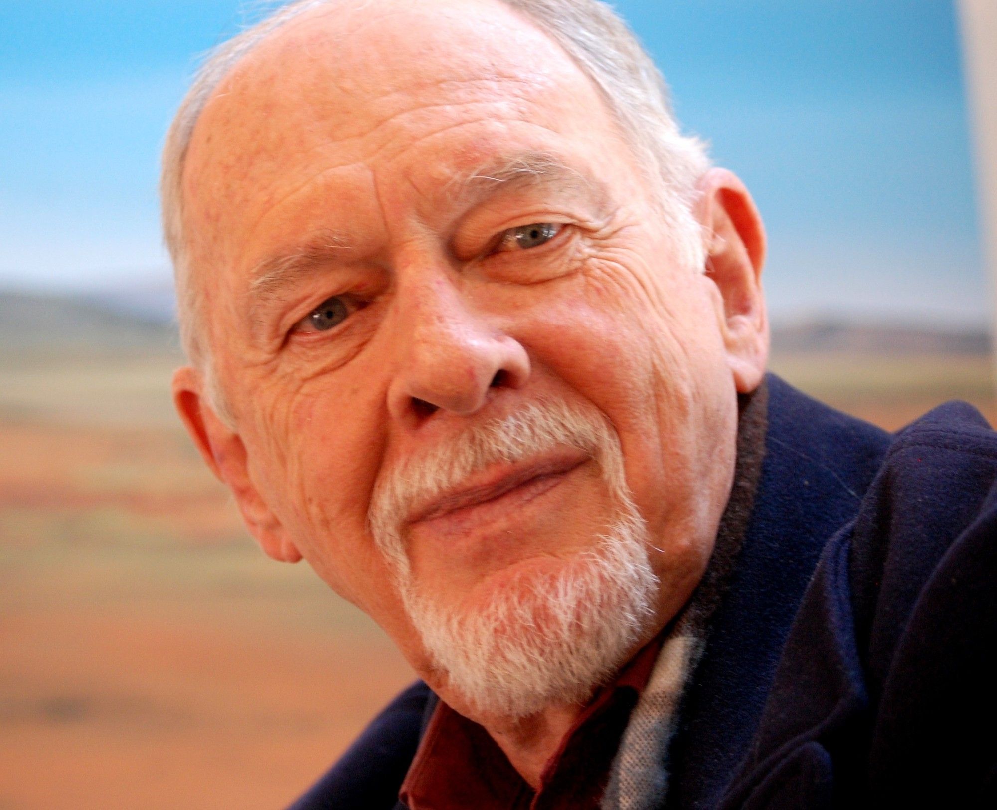 Legendary actor Louis van Niekerk has died