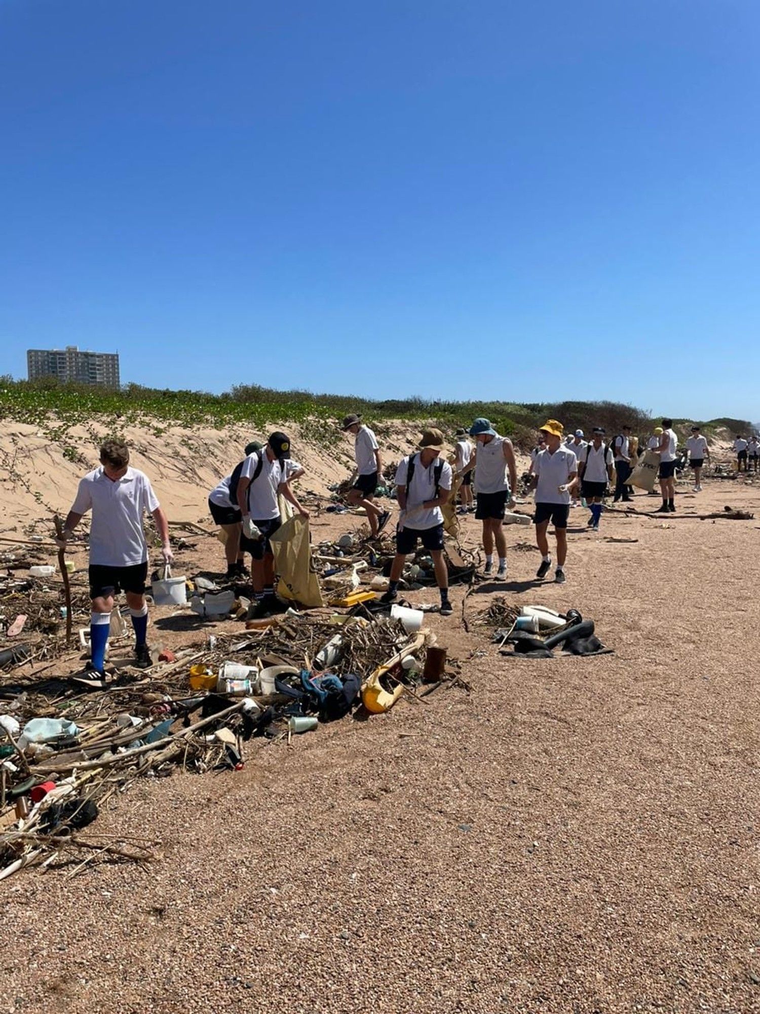 Durban school and local NPO clean up beach in environmental fight