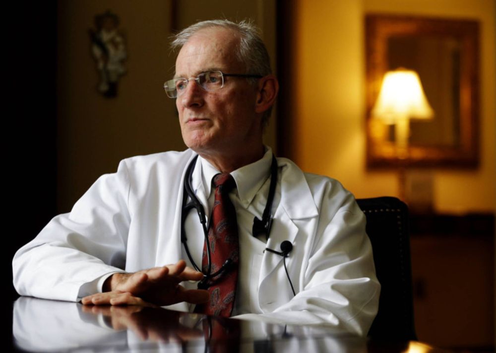 Meningitis-tainted steroids kill 8 in US