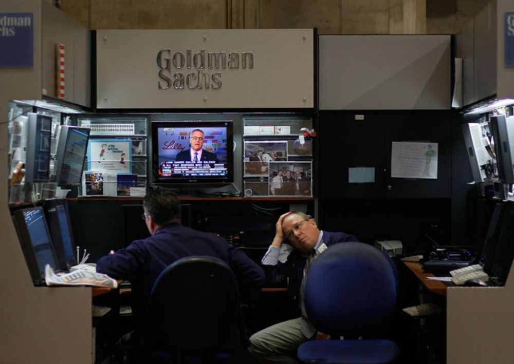 Goldman to pay $12m to settle probe