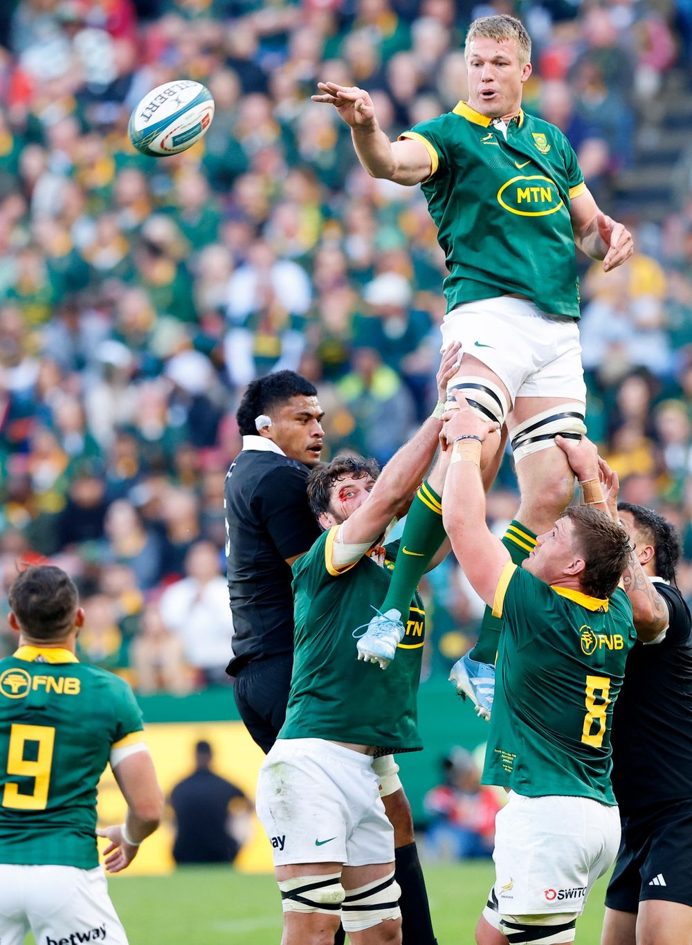 Kolisi injury could see Du Toit shift to flank for Boks