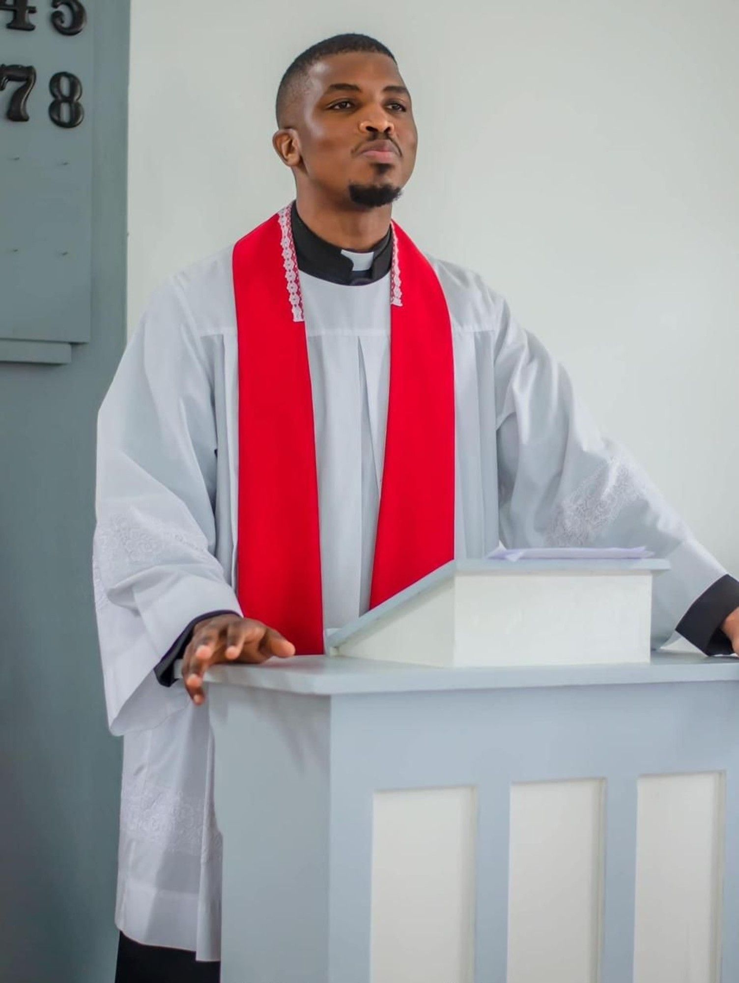 Ahlukene phakathi amaLuthela uMfundisi ‘ebulala’ ilungu lebandla