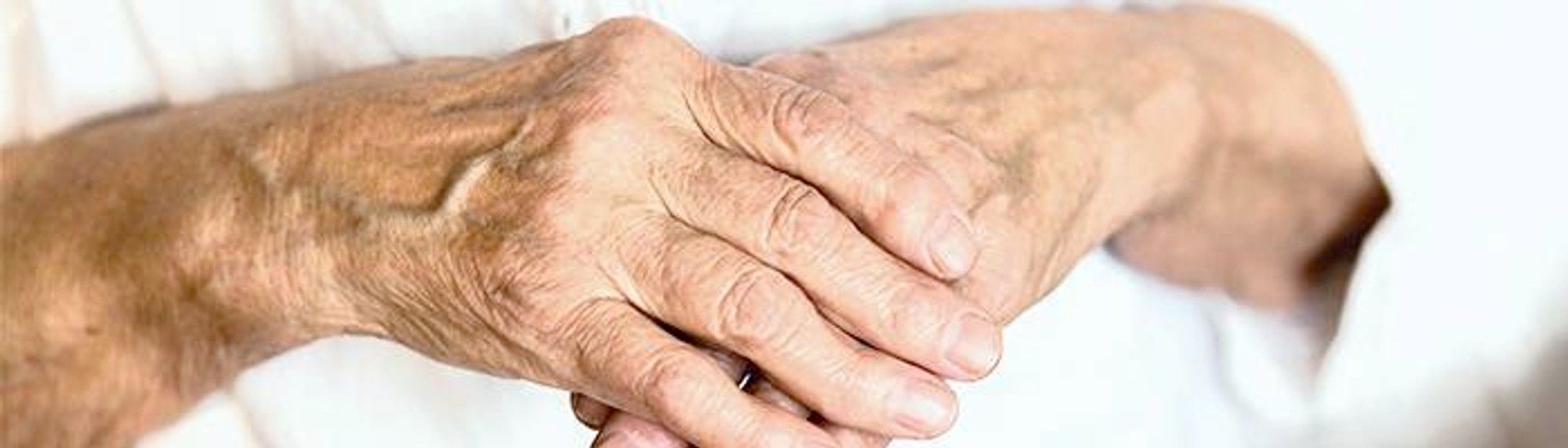 Ukuthinta amanzi akusidali isifo samathambo kuyasithunuka: udokotela