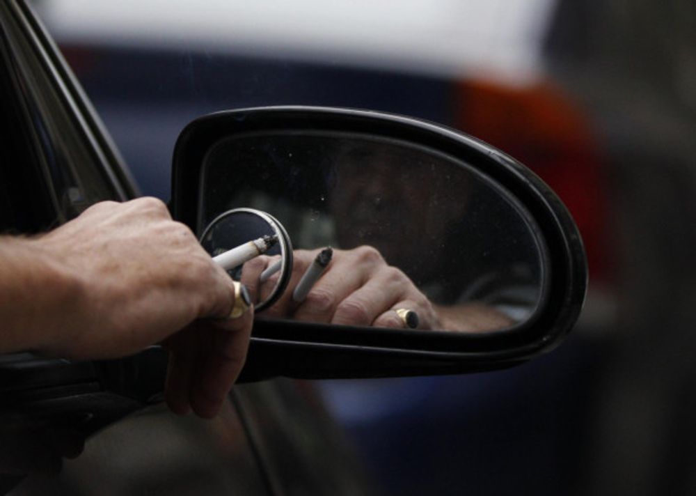 Smoking ban 'helped 90 000 children'