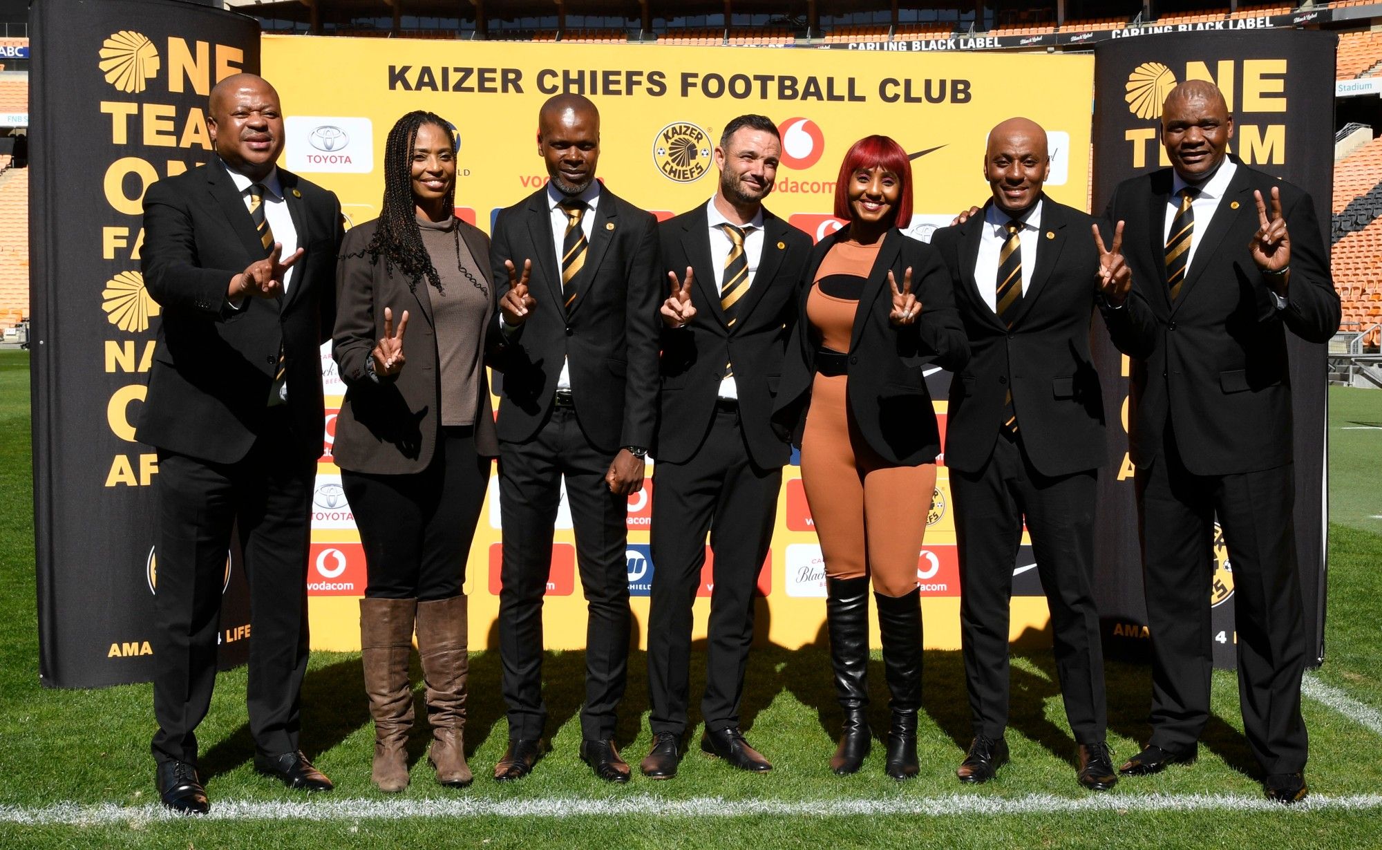 Kaizer Chiefs need to be realistic with their expectations - Kaizer Motaung