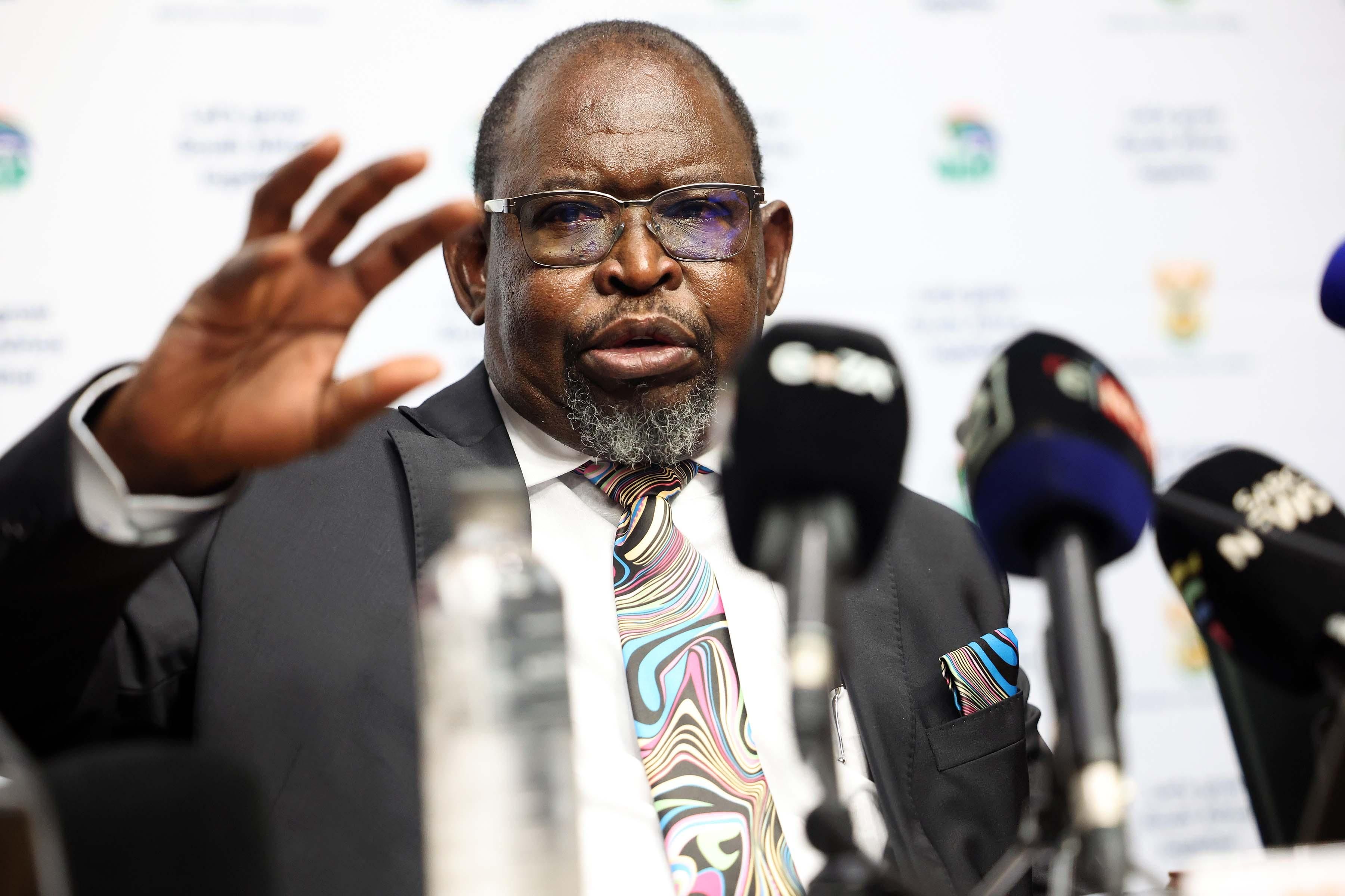 Moody s And Fitch See South Africa s Debt Burden Outpacing Budget Forecasts