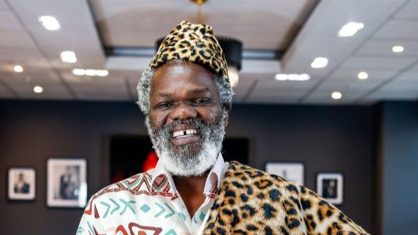 Isililo nolaka uMbuso Khoza ehoxa emsakazweni Ukhozi FM