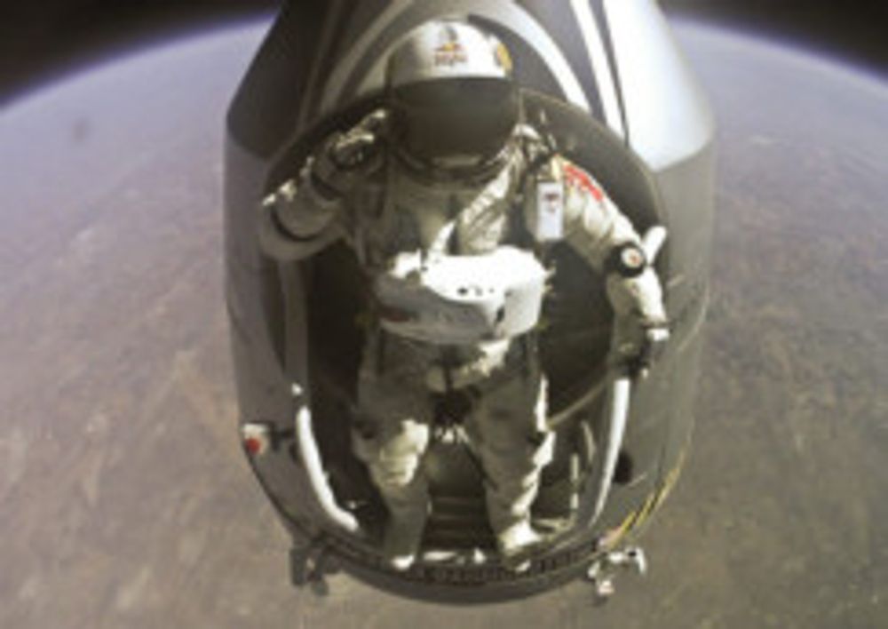 Skydiver’s supersonic free fall tests mettle