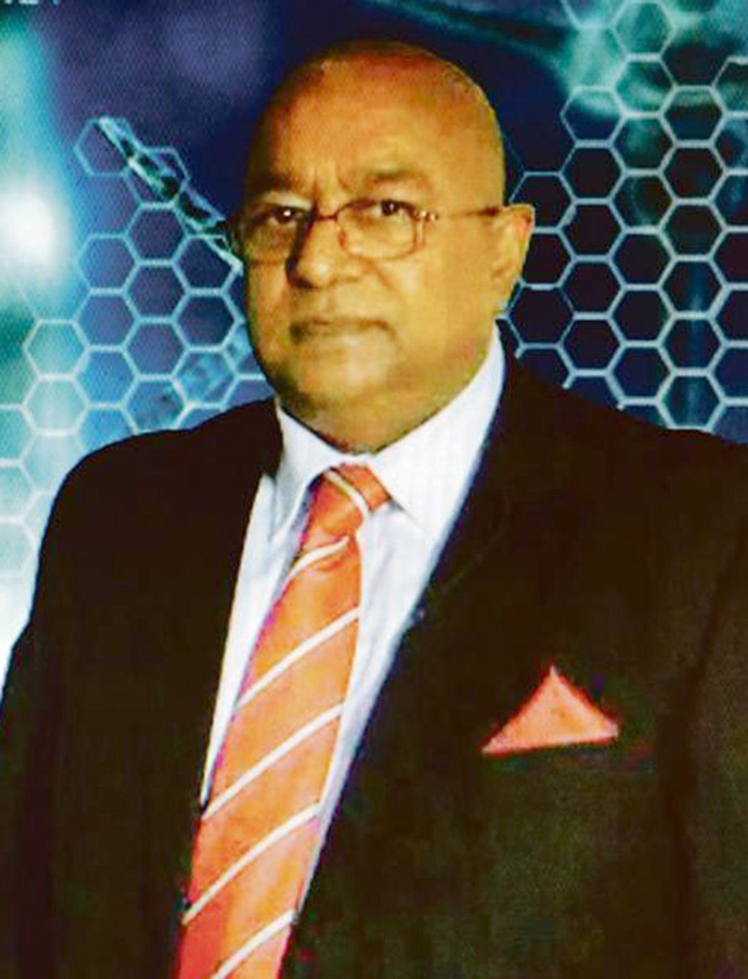 Attorney accused of stealing degree