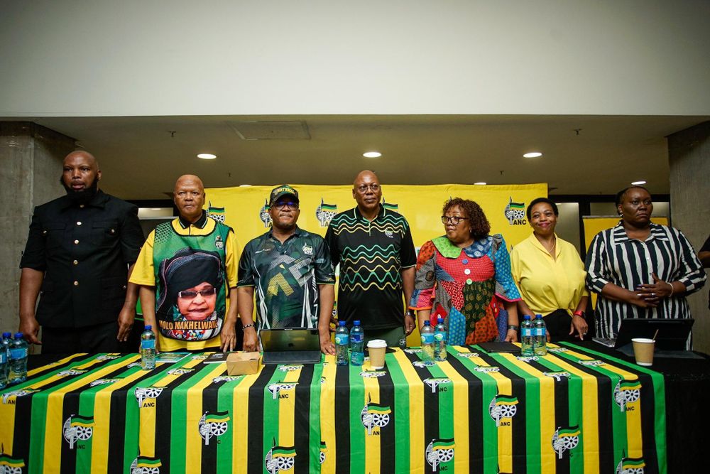 Mtolo to remain on ANC payroll, Mbalula names new reconfigured KZN ...