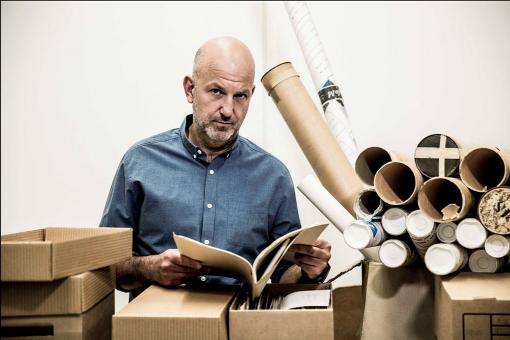 Simon Morton puts true crime under the microscope in 'Forensics'